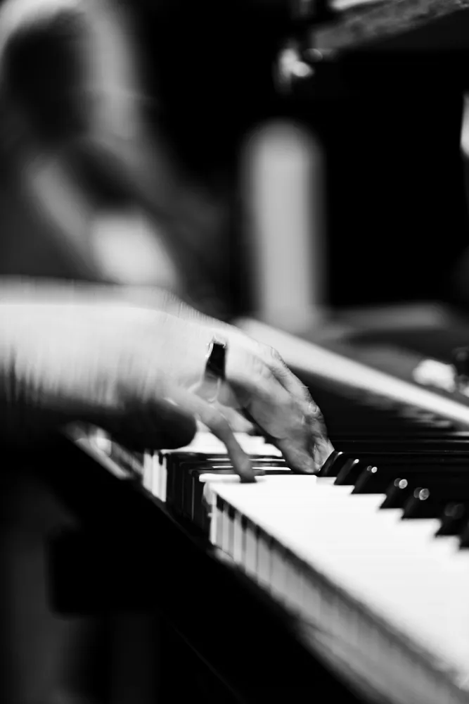 Tone clusters | Chromatone.center